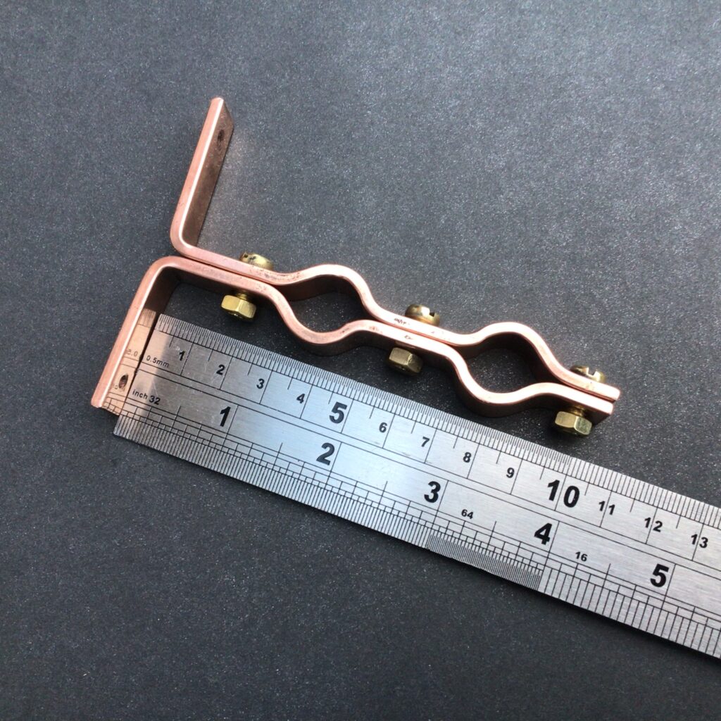 Pipe Hanging Bracket For 15mm Outside Diameter Pipes Solid Copper