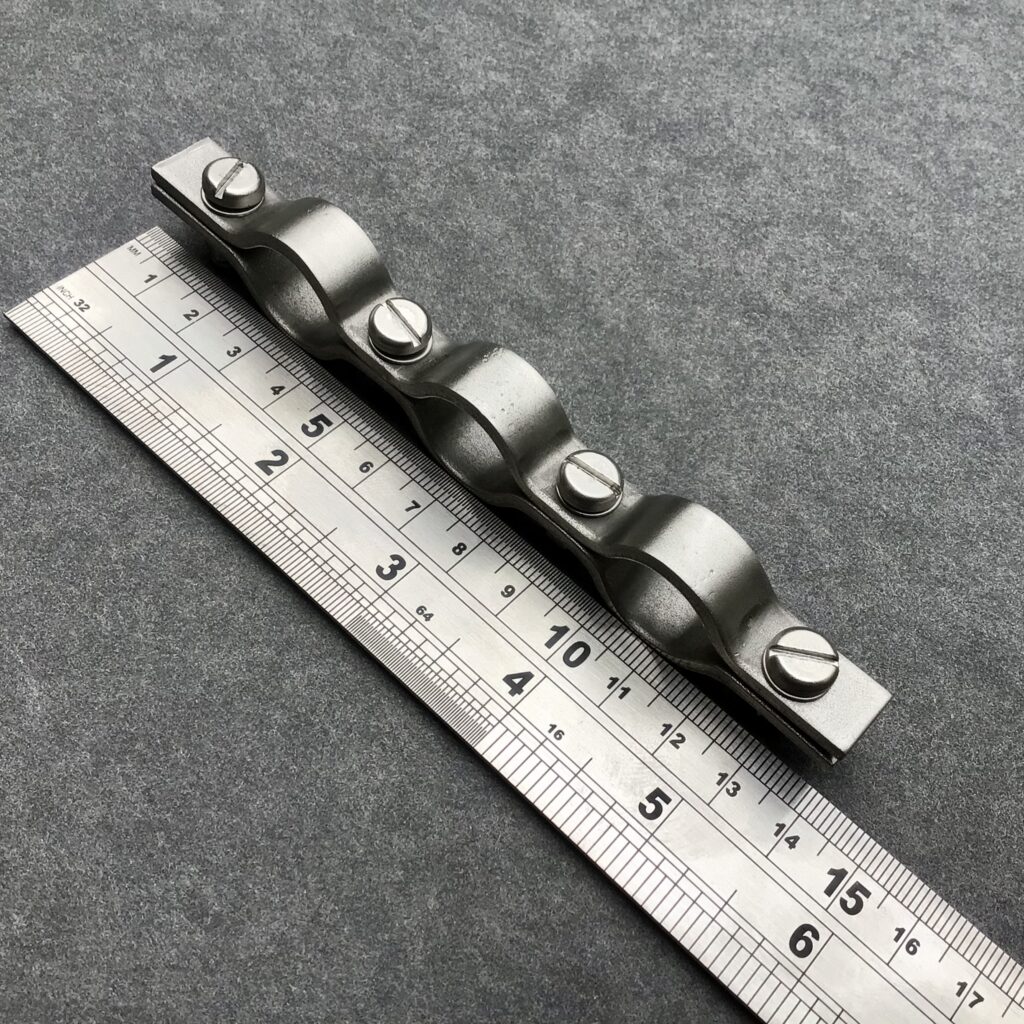 1/2”-3/4” Stainless Steel Pipe Clamp Bracket Triple Ports BPC0551