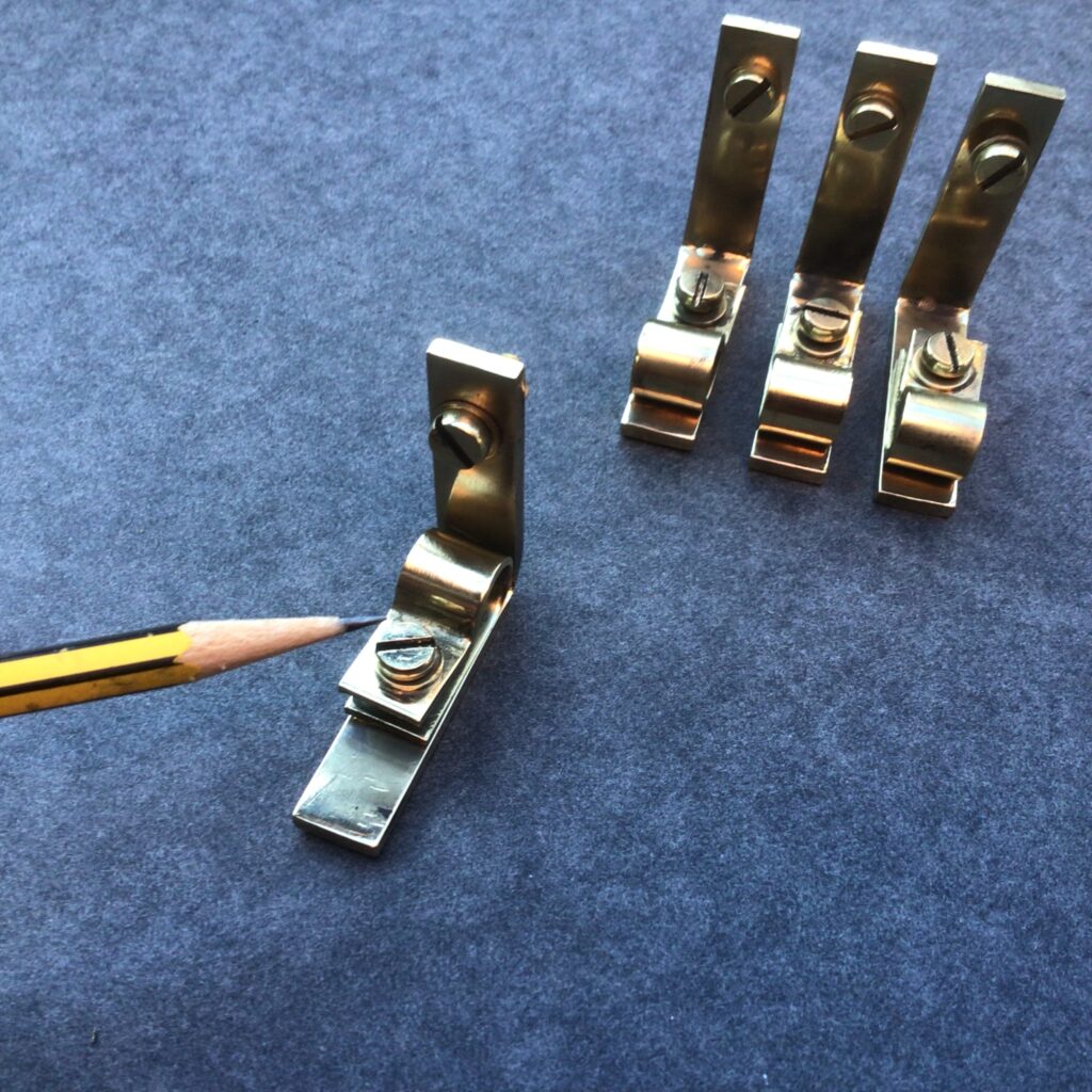 Brass Pipe Guide Brackets With P Clip Pipe Fastener K383